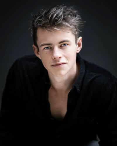 Ben Radcliffe Biografía, wiki, edad, amor, valor neto, contacto y más ...
