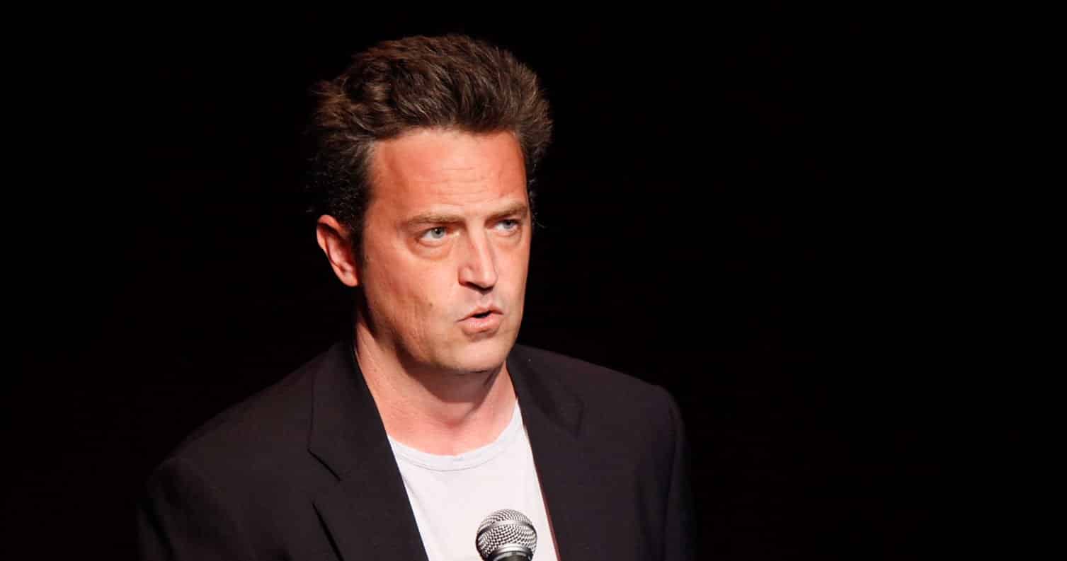 Fans think Matthew Perry made subtle hint to Neve Campbell romance his ...